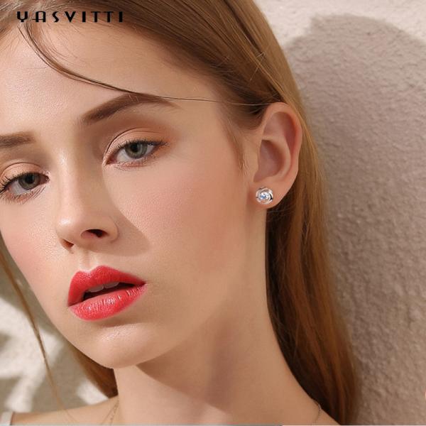 Quality Lucky Flower Zircon Clover Crystal Diamond Stud Earrings for sale