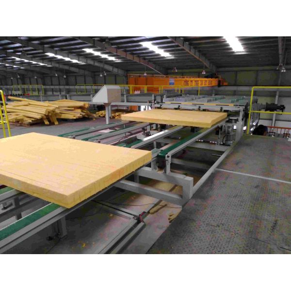 Quality Automatic Cutting Feeding Rock Wool Sandwich Panel Line for sale