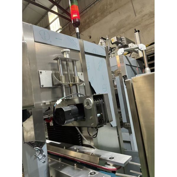 Quality 6000pcs/hour Steam Sleeve Shrinking Machine 50/60Hz for Bottle Label Application for sale