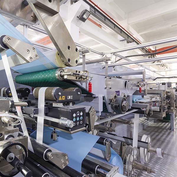 Quality Automatic Underpad Making Machinery Fluff Pulp SAP Underpad Manufacturing for sale