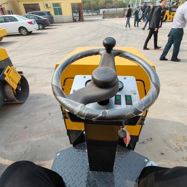 Quality 30.5KN Centrifugal Force Mini Double Drum Vibratory Asphalt Road Roller for sale