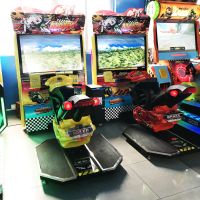 Quality Enjoyable 42LCD MANX TT Superbike Arcade Machine For Games Mall for sale