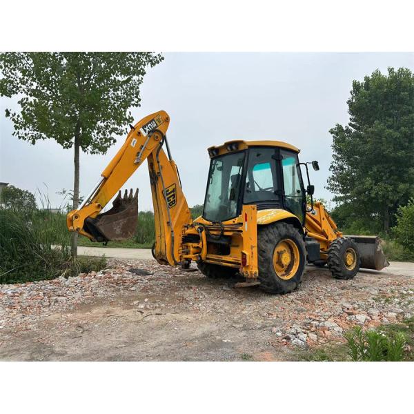 Quality Used Backhoe Loader JCB 3CX With 4.4L Engine And 4240mm Digging Depth for sale