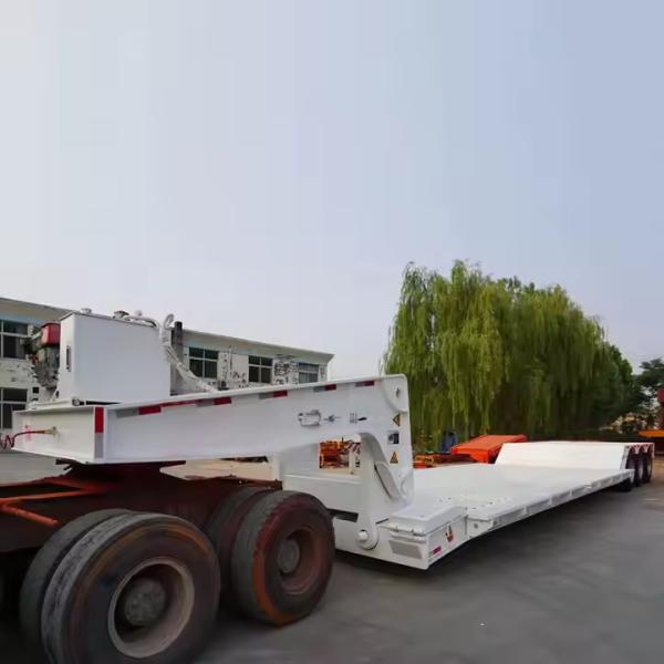 Quality 3 Axle 80t Customize Mechanical Suspension Detachable Gooseneck Lowbed Trailer for sale