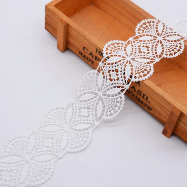 Quality Guipure Polyester 6.2cm  White Embroidered Lace Trimmings for sale