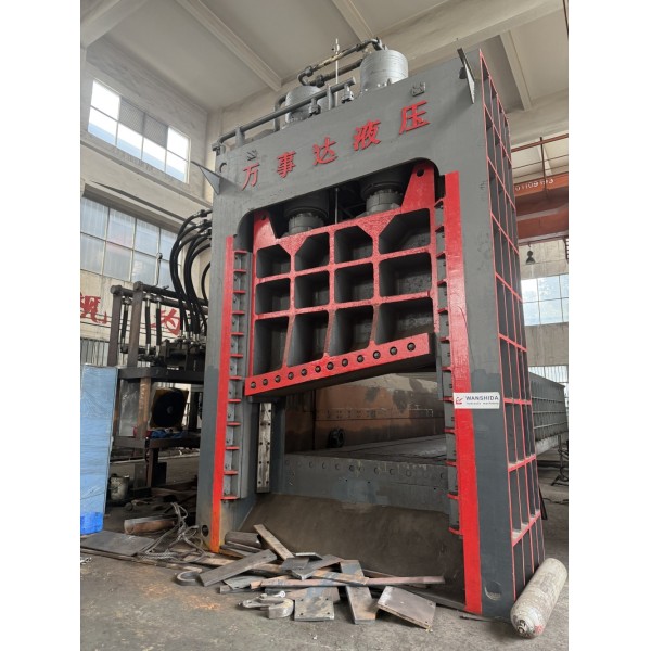 Quality Q43L-8000 Hydraulic Gantry Shear 8000kN Cutting Force With 2000mm Blade For Heavy Steel Scrap Recycling for sale