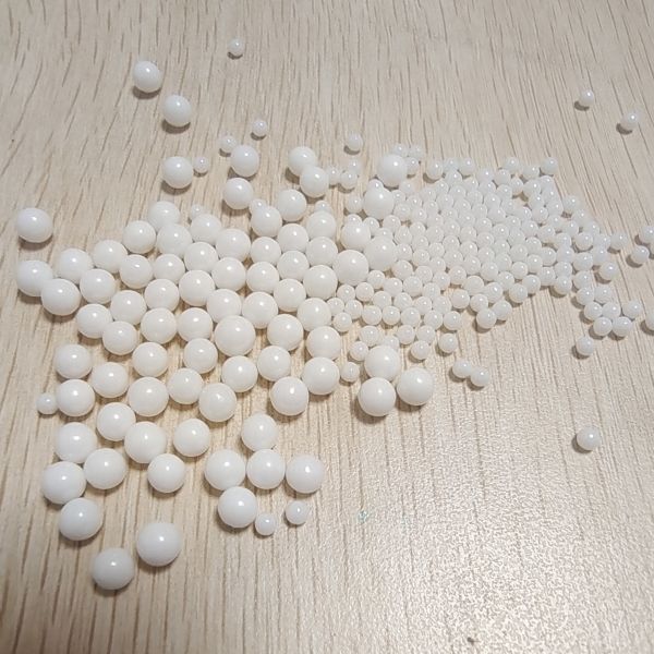 Quality Advanced Tetragonal Zirconia Polycrystal Beads Optimized For Ceramic And Glass for sale