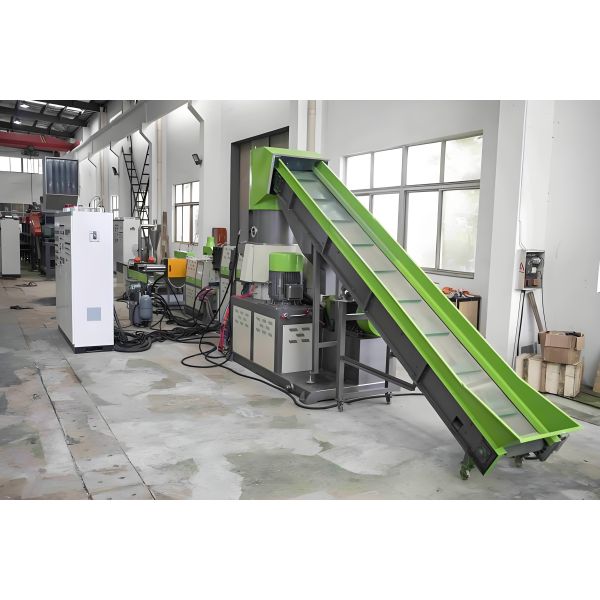Quality Boost Your Recycling Profit With Professional Single Screw Granulator for sale