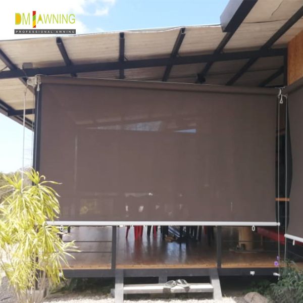 Quality 70mm Vertical Retractable Window Awnings Remote Control for sale