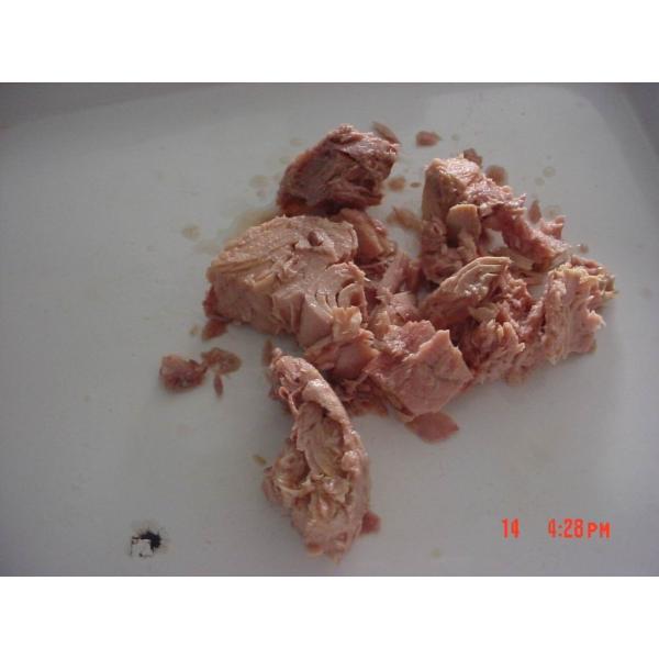Quality Excellent Fine Taste Canned Tuna Chunks Natural Without Preservatives for sale