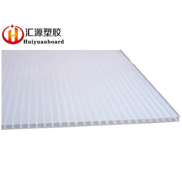 Quality Custom Flame Retardant White Corrugated Plastic Sheets 180GSM for sale