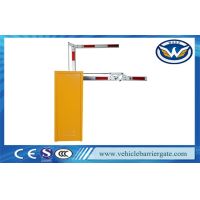 Quality Automatic Folding Arm car park access barriers 5 Millions Operation Time for sale