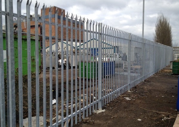 Quality Weatherproof Galvanized 3ft Steel Palisade Fencing For Car Parks for sale