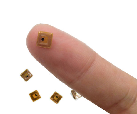 Quality 213 HF Micro Chip Passive Soft Mini Rfid Tag 5x5mm FPC Tag 10cm Read Range for sale