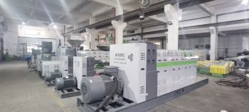 China Factory - NINGBO LVHUA PLASTIC & RUBBER MACHINERY INDUSTRIAL TRADE CO.,LTD.