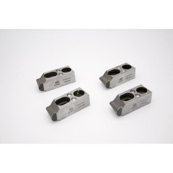 Quality 3300 - 3500Mpa Metal Lathe Turning Tools , Cubic Boron Nitride Cutting Tools for sale