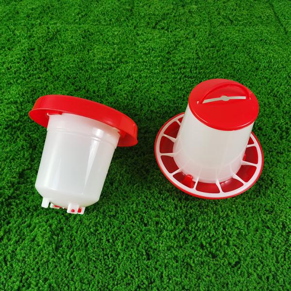 Quality Modern Cylinder Red White Automatic Chicken Feeder Dispenser For Chickens for sale