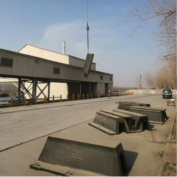 Quality Dock/Ship Protection with Customized Size Marine Fender Rubber Bridge V Type DGH for sale