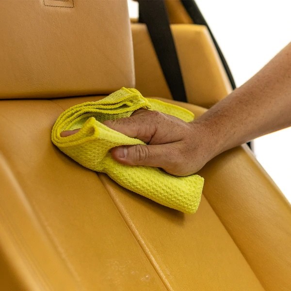 Quality Quick Dry Square Microfiber Towels For Car Windows for sale