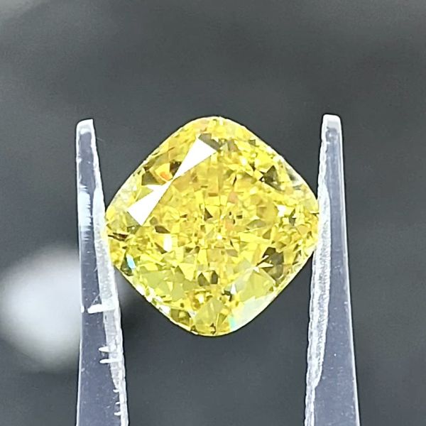 Quality Cushion Shaped Loose Stone 3ct+ VS1 HPHT Yellow Lab Grown Loose Stone IGI Certified Cushion Shaped Synthetic Diamond for sale