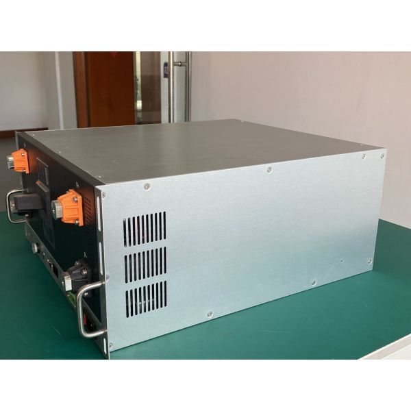 Quality Master UPS BMS 768V 400A 5U Iron Case Passive Balancing High Discharge Current for sale