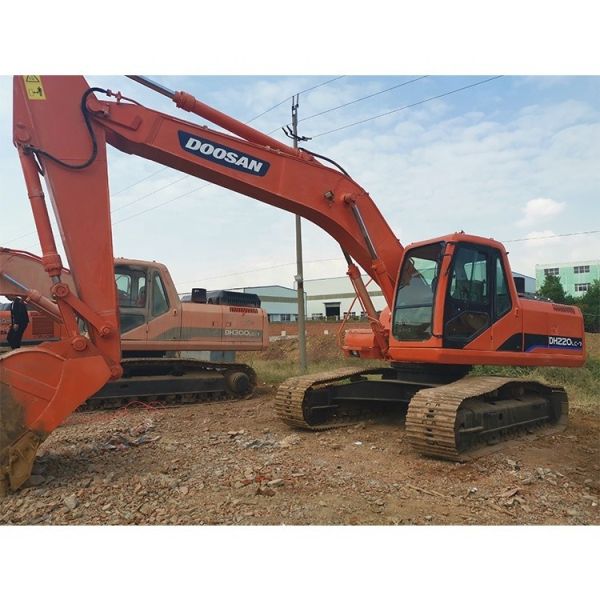 Quality Daewoo 220lc-7 300 420 Used Excavator Doosan 220 from South Korea with 4m3 Bucket for sale