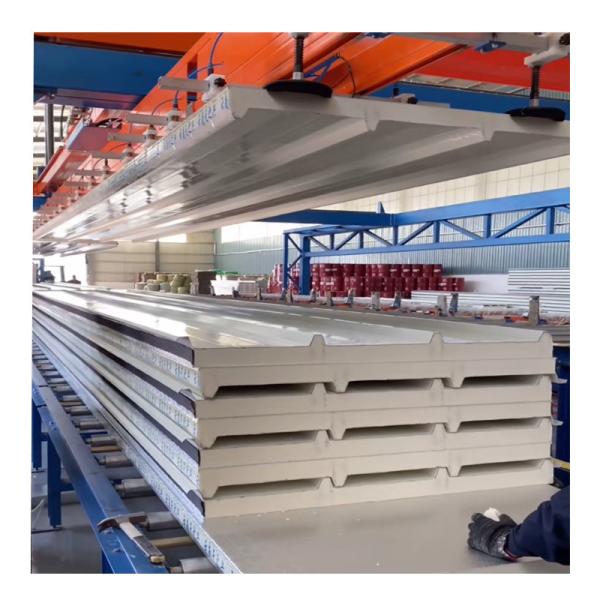 Quality PIR Foam Wall Insulated PU Roof Panel Polyurethane Corrugated Sandwich Panel 950mm for sale