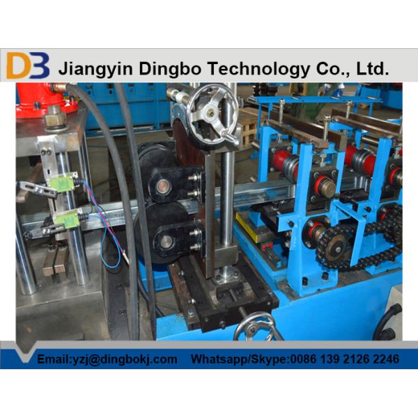 Quality 13-15 rows Rollers 18-20Mpa C Purlin Roll Forming Machine Electric Control System for sale