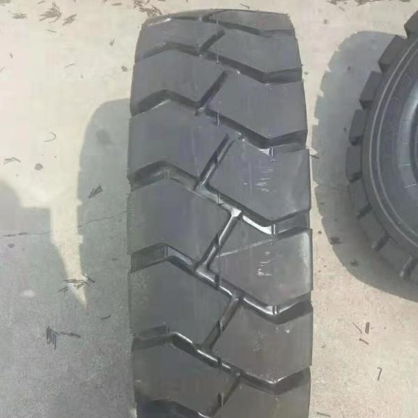 Quality ISO CCC Solid Resilient Skid Steer Forklift Tyre Replacement 6.50-10 for sale