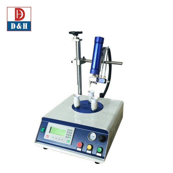Quality 3 axis automatic desktop dispenser liquid syringe glue dispensing robot portable for sale
