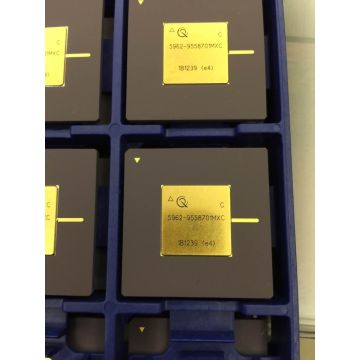 Quality LATTICE 1048 Device Embedded CPLDs Complex Programmable Logic Devices Chip for sale