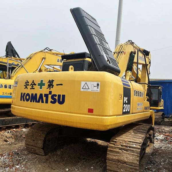 Quality PC200-7 Used Komatsu Excavators for sale