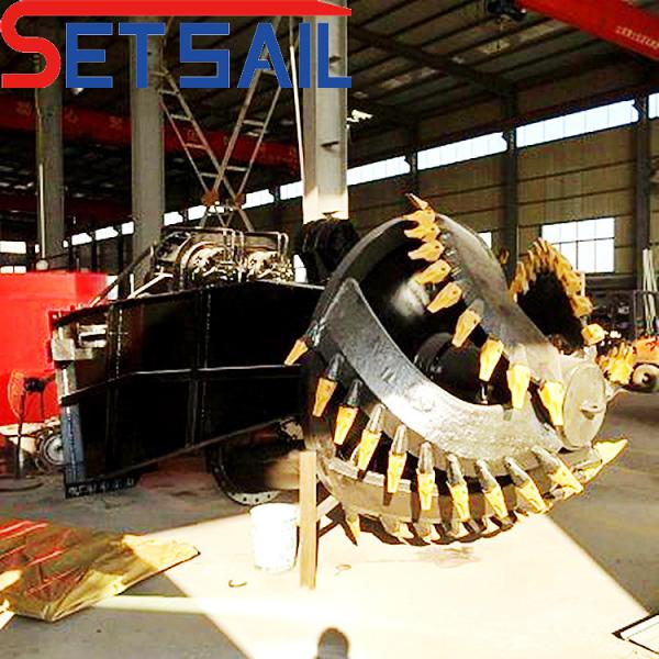 Quality 46m Total Length River Sand Cutter Suction Dredger with Hydrocyclone and Booster for sale