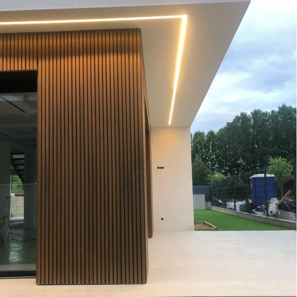 Quality Modern Grille Interior WPC Wall Panel 195mmx28mm rot Resistance for sale