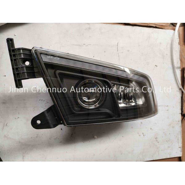 Quality AZ962272000011 Shandeka C9H Right Headlight Assembly Heavy Truck Parts for sale