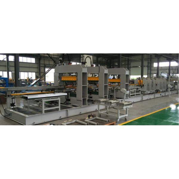 Refrigerator Assembly Line - Refrigerator Door Automatic Production ...