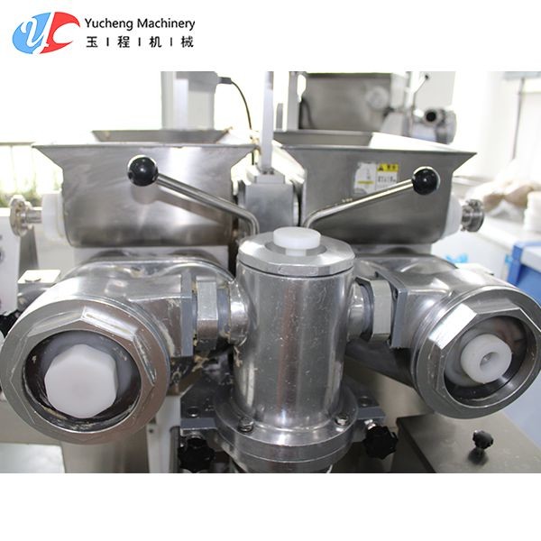 Quality SUS Circular Fish Ball Machine Encrusting Fishball Making Machine for sale