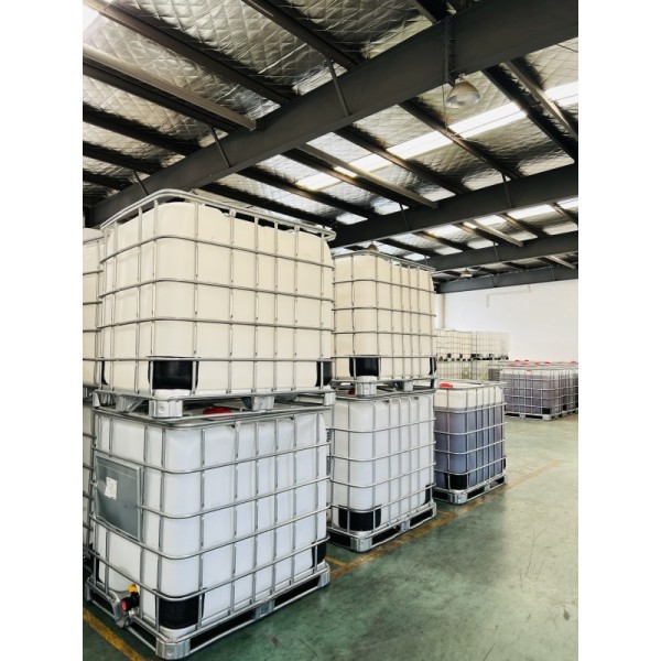 Quality Low Flexibility Industrial Epoxy Resin with Flash Point Around 135°C and Strong Adhesion for Metals, Plastics, and Wood for sale