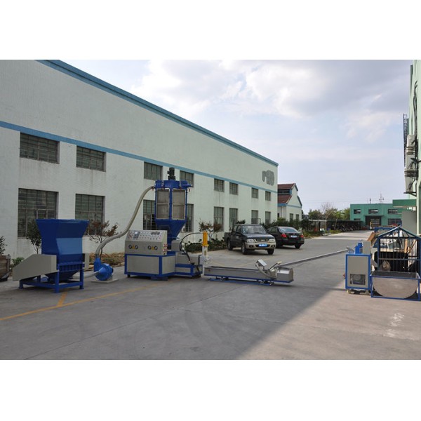 Quality EPS XPS foam recycling and pelletizing line LDG output 100-150kg/h power 22-7.5kw for sale