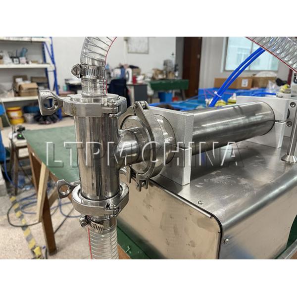 Quality Quantitative Dispensing Edible Oil Filling Machine 50W With 30L Hopper for sale