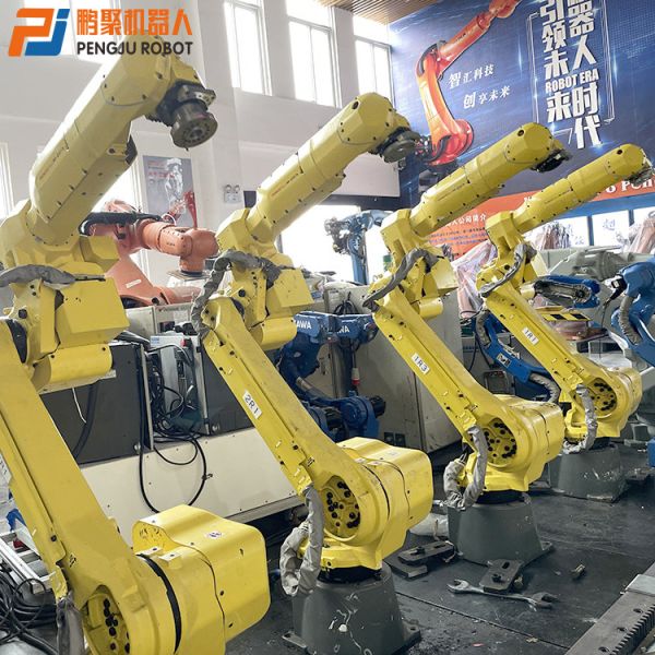 Quality FANUC M-20iA Robots With R30iB Controller Injection Molding Robots, Dispensing for sale