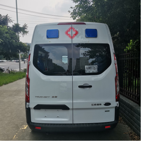 Quality White Ford Transit Ambulance 8 Seaters Gasoline Medical Ambulance for sale