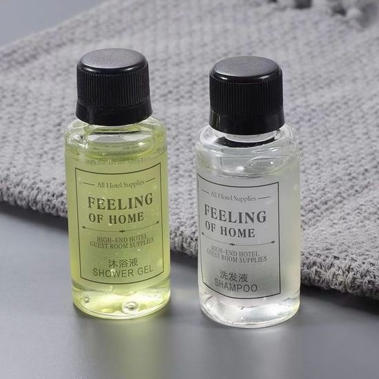 Quality 5 Star Hotel Amenities Sets Customized Logo Pet Friendly With Shampoo for sale