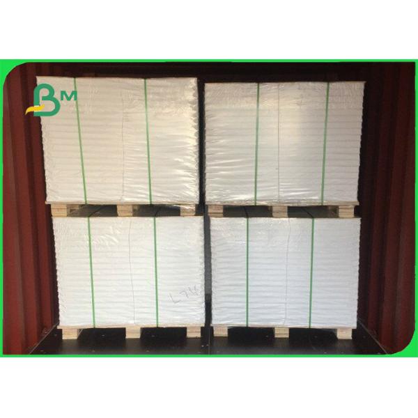 Quality 60gsm Woodfree Offset Printing Paper Good Ink Absorbency Free Sample for sale