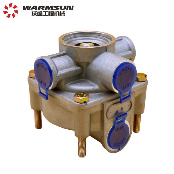 Quality Alloy Steel Relay Valve KL35AS1-18010 For Truck Crane for sale