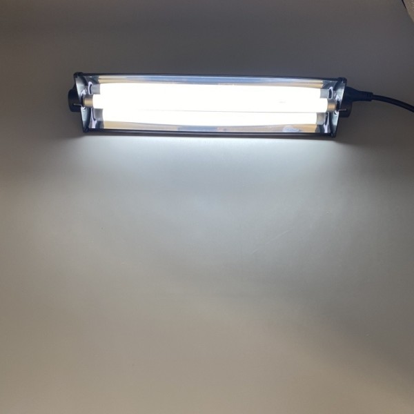 Quality Black 24W Repti Zoo T5 Ho Uvb Fixture 6000H 10.0 Uvb 22 Inch For Reptile for sale