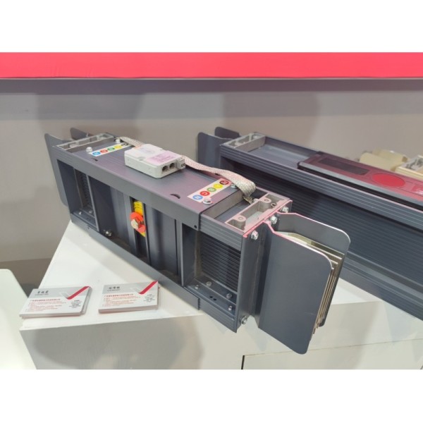 Quality ISO 9001 Low Voltage 3 Phase Busbar , Rectangular Power Distribution Busbar for sale