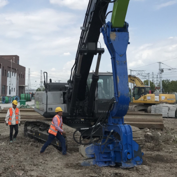 Quality High-Pressure 32Mpa Pile Driver | Multipurpose Design for Sheet Pile Application for sale