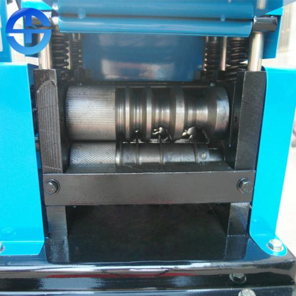Quality Electric Copper Wire Stripping Machine 1.5 Kw Scrap Wire Stripper 69 Kg for sale