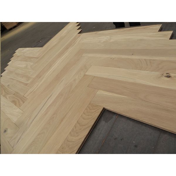 Quality Unfinished French Oak Herringbone Flooring Fishbone Oak Engineered Flooring 10 for sale